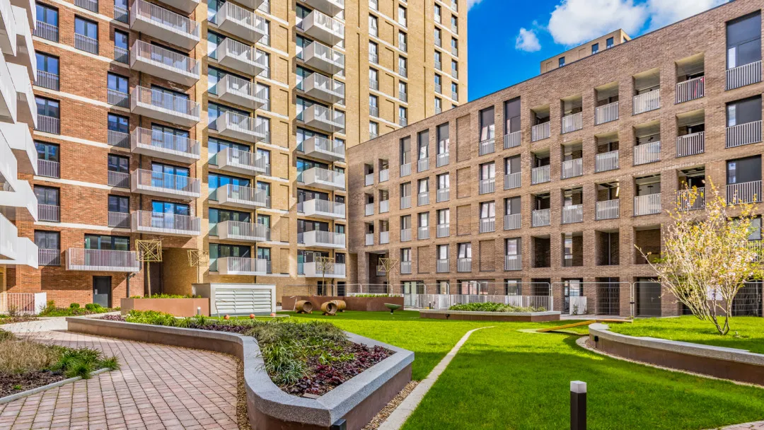 Regency Heights: Park Royal NW10 - Property London